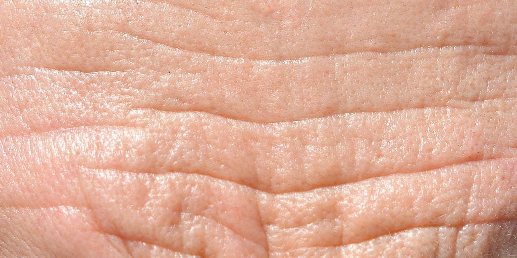 Sunscreen: Your Best Defense Against an Aging Skin